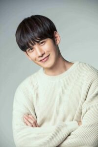 Park Ki-woong: Wiki, Career, Awards, 6 Fun Facts & More - KDrama Live
