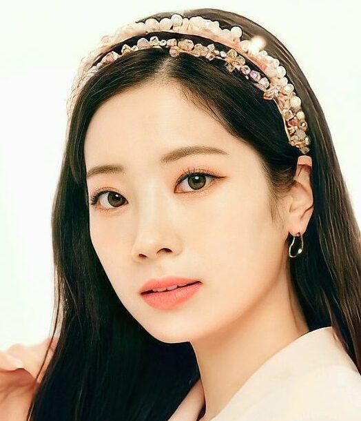 Dahyun: Wiki, Career, Awards, 5 Fun Facts & More - KDrama Live