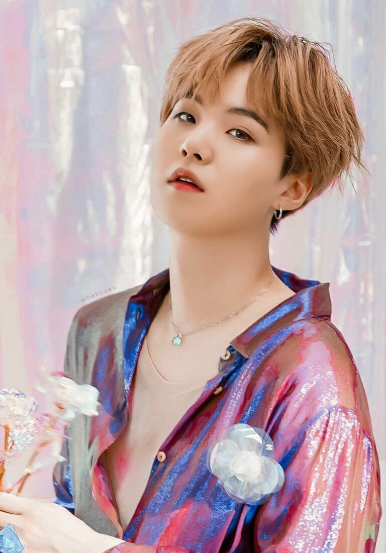 Suga: Wiki, Career, Awards, 10 Fun Facts & More - KDrama Live