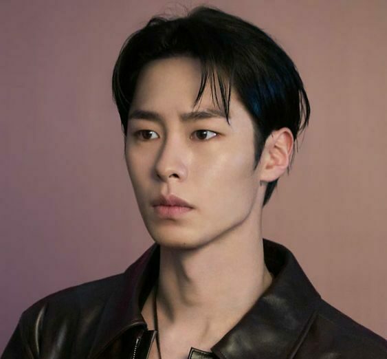 Lee Jae-wook: Wiki, Career, Awards, 5 Fun Facts & More - KDrama Live